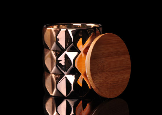 Diamond Pattern Ceramic Candle Holder Electroplating Surface with Wooden Lid