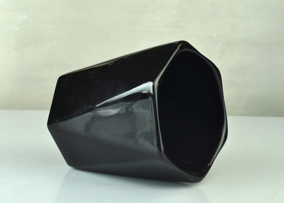 Reusable Black Color Hexagon Ceramic Candle Holder For scented Candle
