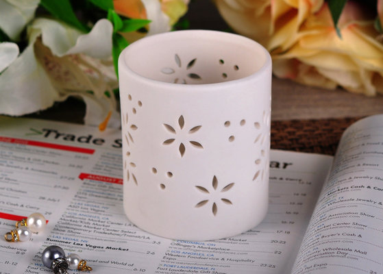 Matte White ceramic tea light holders Pierced Flower Pattern Cylinder Shape