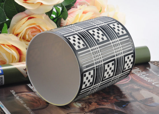 Black Pattern Decal Cylinder Ceramic Porcelain Candle Holders Customized
