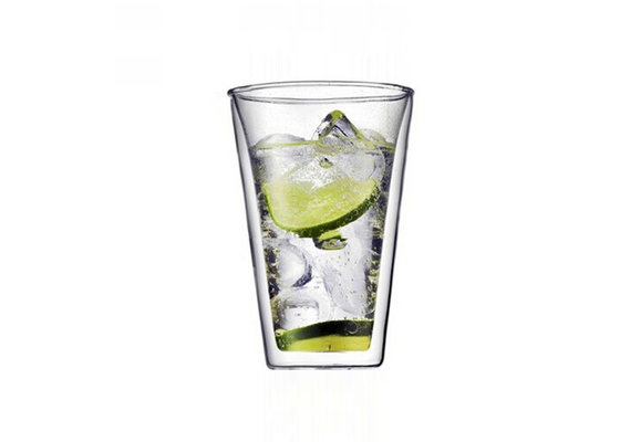 Long clear heat resistant Double Wall Borosilicate Glass in Lemon juice drinking