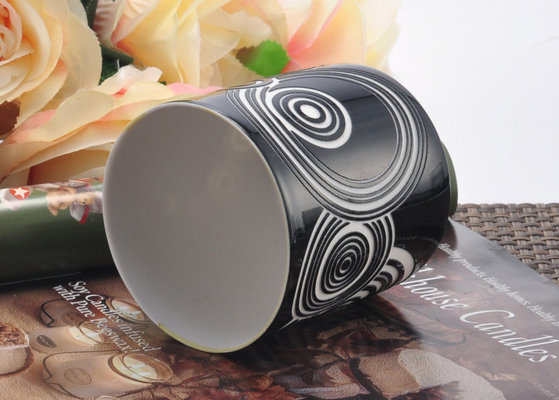 Balck backage white circle Ceramic Candle Holder , cylinder round ceramic candle jars