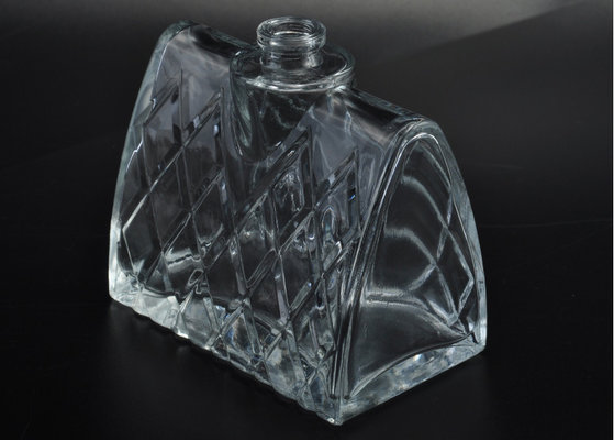 Empty glass perfume bottles / creative clear glass spray perfume bottles most beautiful