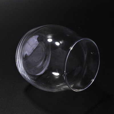 Round glass jar for scented candles by handmade processing way