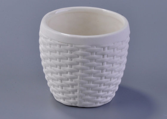 Custom Capacity Woven Pattern White Ceramic Candle Holder in Wedding Decoration