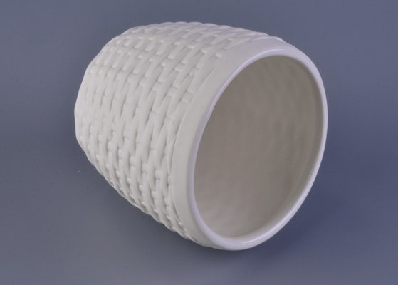 Custom Capacity Woven Pattern White Ceramic Candle Holder in Wedding Decoration