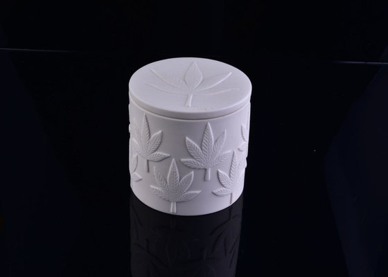 White Milk Ceramic Candle Jar With Lid , Ceramic Candlestick Holders Embossed Logo