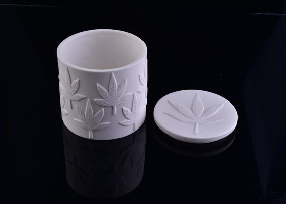 White Milk Ceramic Candle Jar With Lid , Ceramic Candlestick Holders Embossed Logo