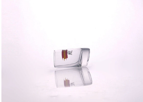 Spirit Wine Glass Tableware , Leaning Body Shot Glass Storage Containers Special Design