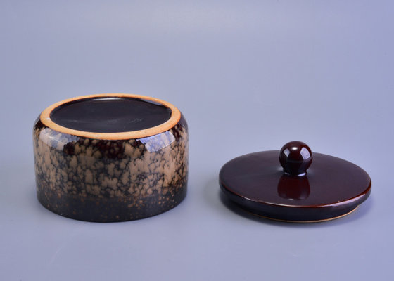 500Ml Scented Candles Ceramic Votive Holders , Ceramic Candle Jars With Lid