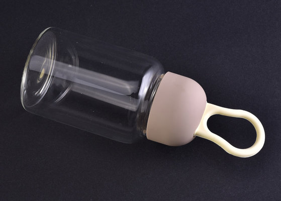 250Ml FDA Passed Borosilicate Glass Tableware , clear glass water bottles with Silicone Lid