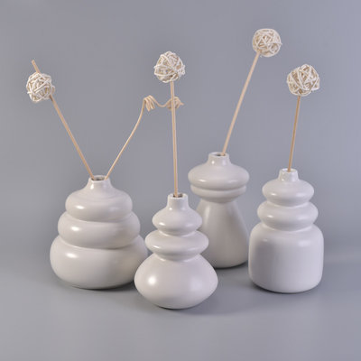 OEM / ODM Pure Handmade Ceramic Diffuser Jar Flower Air Freshener