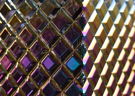 Iridescent Plating Square Decorative Glass Candle Holder , Luxury Scented Glass Candle Jars