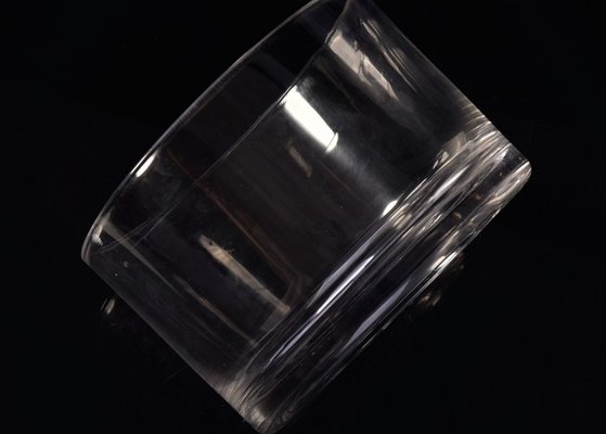 つくことのための容器、利用できる5本の灯心を作る大きく明確なガラス蝋燭