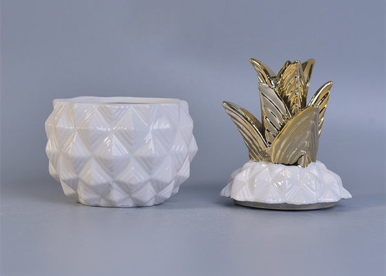 Home decoration Glazed Pineapple Ceramic Candles Holders with Leaf Lid