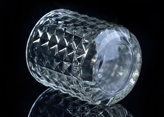 Soda Lime glass cylinder candle holders for decor , Exquisite diamond design