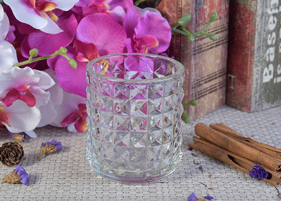 Soda Lime glass cylinder candle holders for decor , Exquisite diamond design