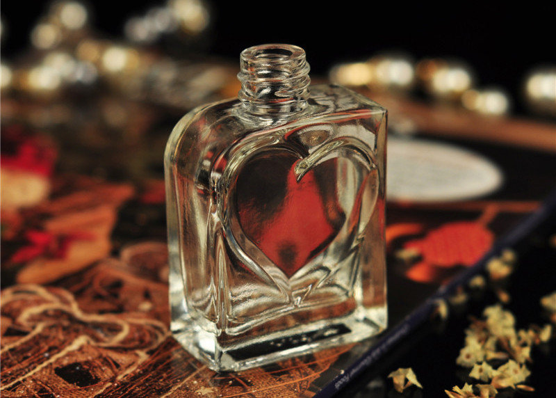 30ml Small Glass Perfume Bottles Vintage Silk Printing Heart Shape
