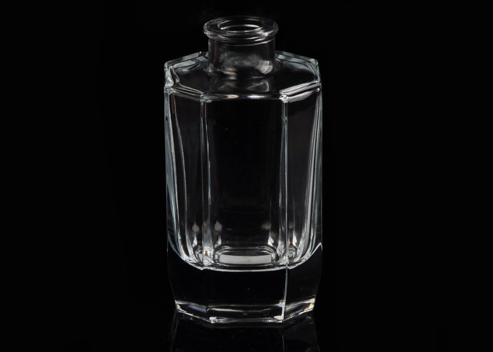Decorative Glass Perfume Bottles With Pump , Refill Perfume Bottles