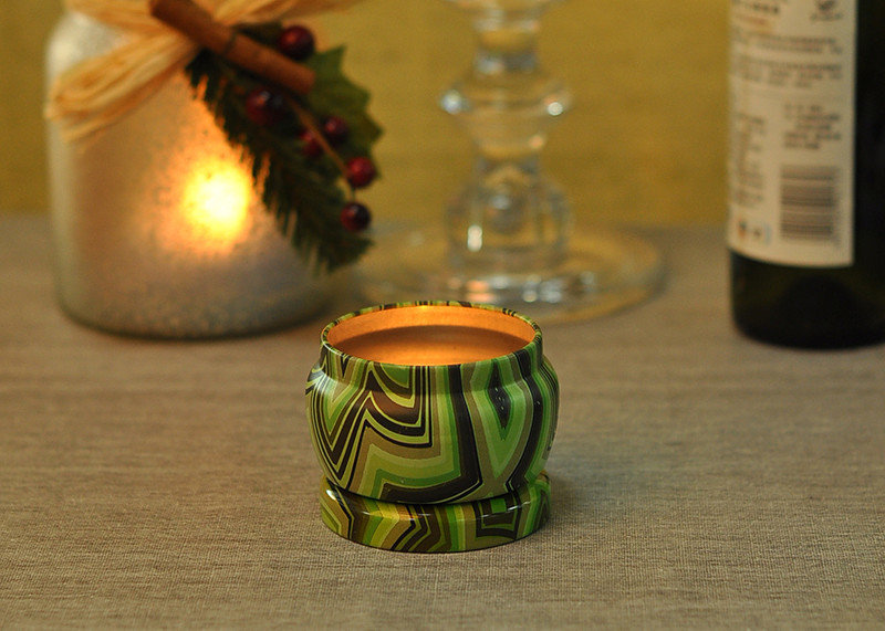 Eco Friendly Tin Candle Holders Anti Thermal Candle Wax Shock Resistant