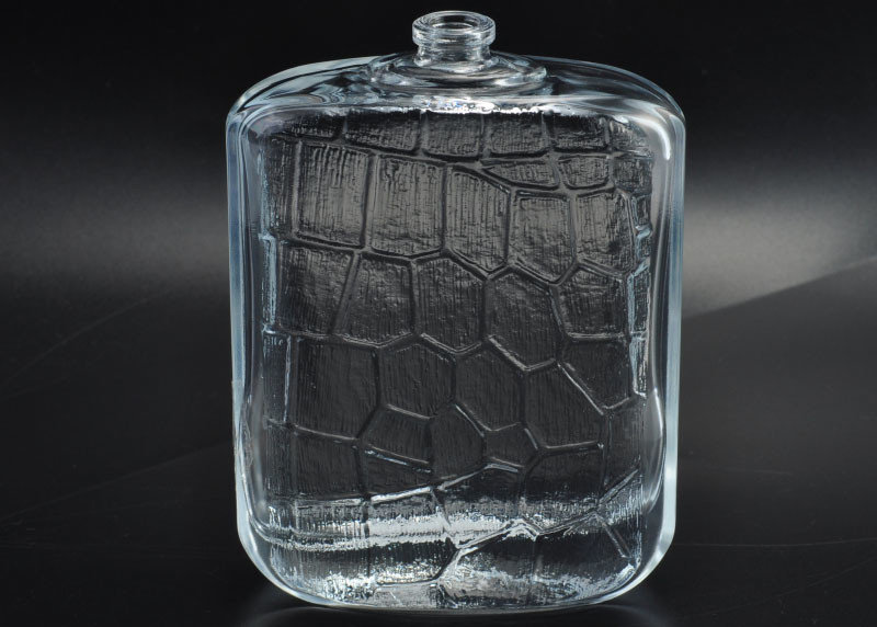 112ml Refillable Flat Flagon Glass Perfume Bottles with Embossed Pattern