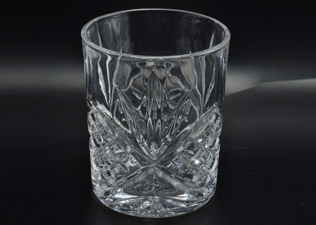 313ml Leave Pattern Embossment Clear Votive Glass Candle Holders Replacement Candle Jar