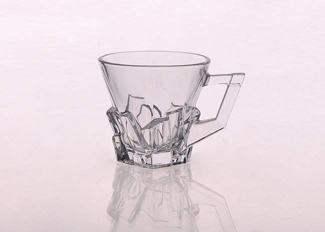 Decorative glass mugs with handles / Glass Tableware for water , wine , milk