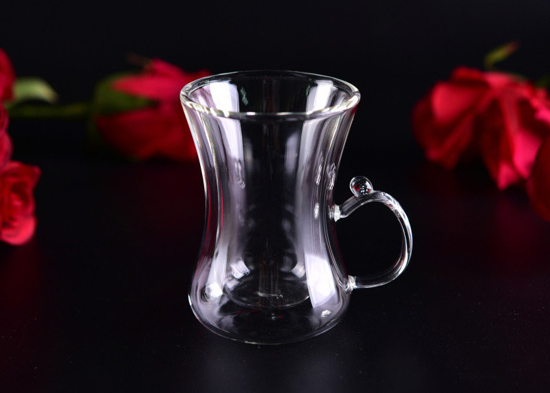 Insulated Turkish Tea Double Wall Borosilicate Glass Drinking Cup with Handle