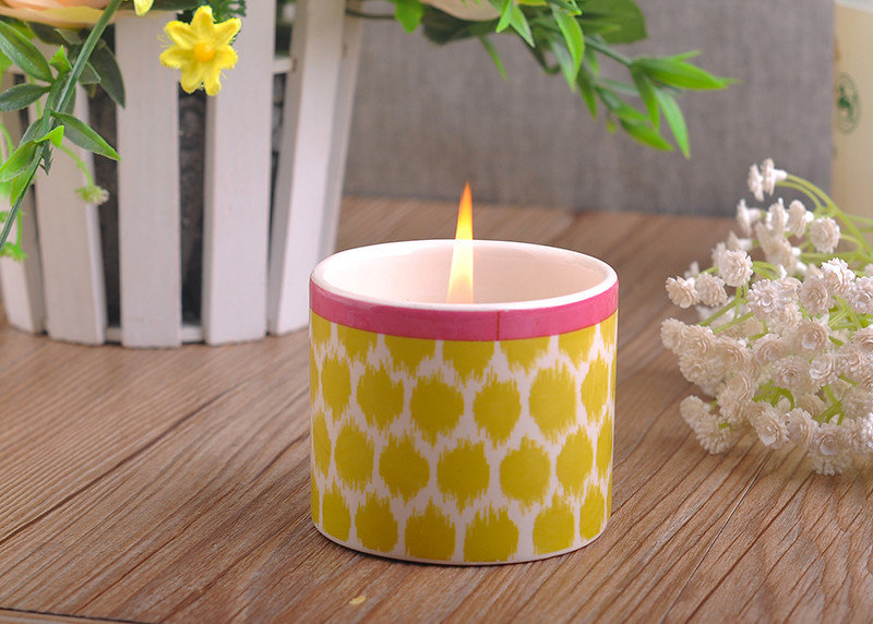 Round Ceramic Candle Holder , Home Decor Ceramic Candlestick Holders