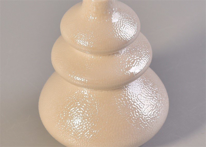 Pearl Glazed Electroplated Decorative Ceramic Aromatic Oil Reed Diffuser Bottles 168ml