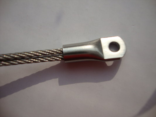 Lockset for Ferruled Mesh