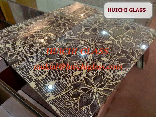 Decorative inserlam for safety glass