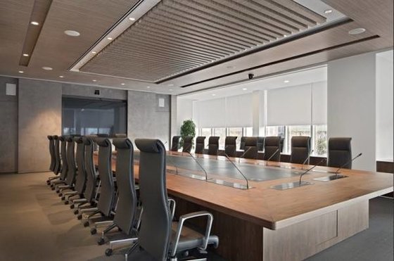 China City Centre Service Meeting Rooms In London Modern Design For 12 Person supplier