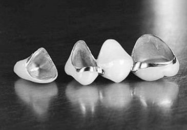 PFM Dental Crown Lab Porcelain Fused To Metal Crown And Bridges For Back / Front Teeth