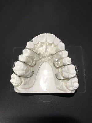 Straightening Teeth Functional Orthodontic Appliances Geheel Open Activator FDA Approved