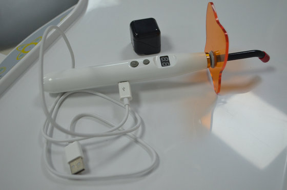 2015 New wireless portable dental led curing light, light cure unit with USB charger