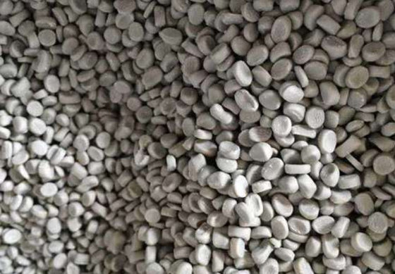 Non Toxic Plastic Desiccant Masterbatch Suitable For Thermoplastic Polyolefins