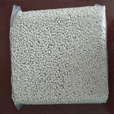 Desiccant Plastic Additive Masterbatch Anti Foam For PP PE Recycled Plastics