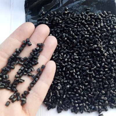 Industrial Plastic Black Masterbatch For PE Blowing Film Environmental Protection
