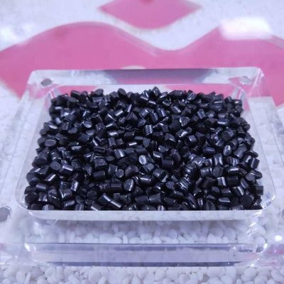 High Brightness Black Plastic Pellets Good Chemical Stability Uniform Dispersion
