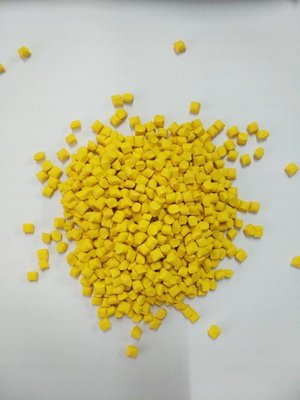 Colorful Plastic Molding Pellets PE PP For Blowing Film / Injection Moulding