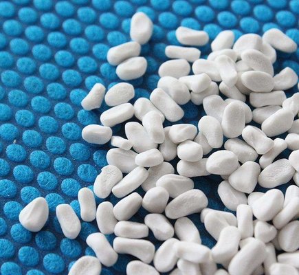 Plastic Injection Molding Pellets High Color Fastness Enviroment Friendly