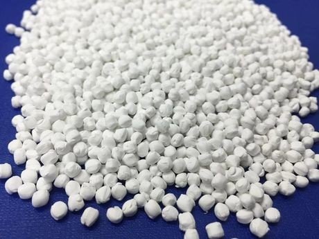 White Filler Cast Film Masterbatch Odorless Stable Performance For PP Plastic