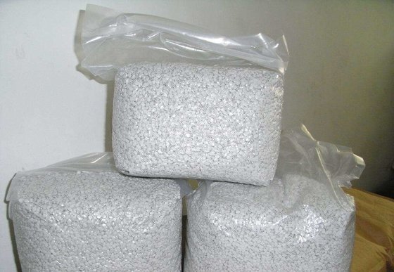Easy Dilution Desiccant Masterbatch Migration Resistance Good Physical Mechanical Property