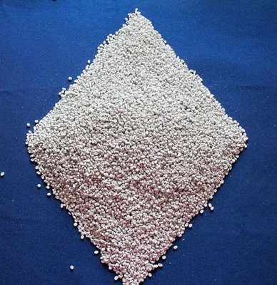 No Blocking Cao Defoaming Masterbatch Eliminate Moisture In Plastic Raw Materials