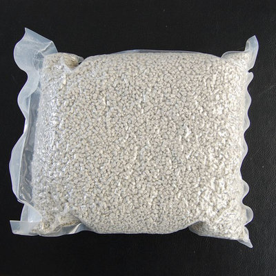 Plastic Desiccant Masterbatch , Functional Masterbatch No Mesh Clogging