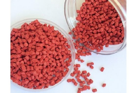 Industrial Grade Plastic Red Masterbatch Disperse Well Good Color Stability
