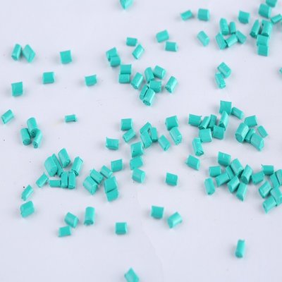 No Pollution Blue Masterbatch For Plastics HDPE Excellent Heat Resistance