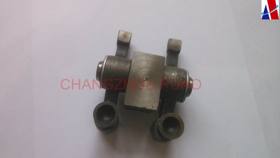 Black Diesel Engine Parts Rocker arm assembly 32MM Width Steel material CIXI Z175F