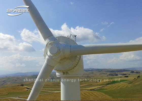 Small Wind Turbine Generator , Wind Power Electric Generator Low Noise